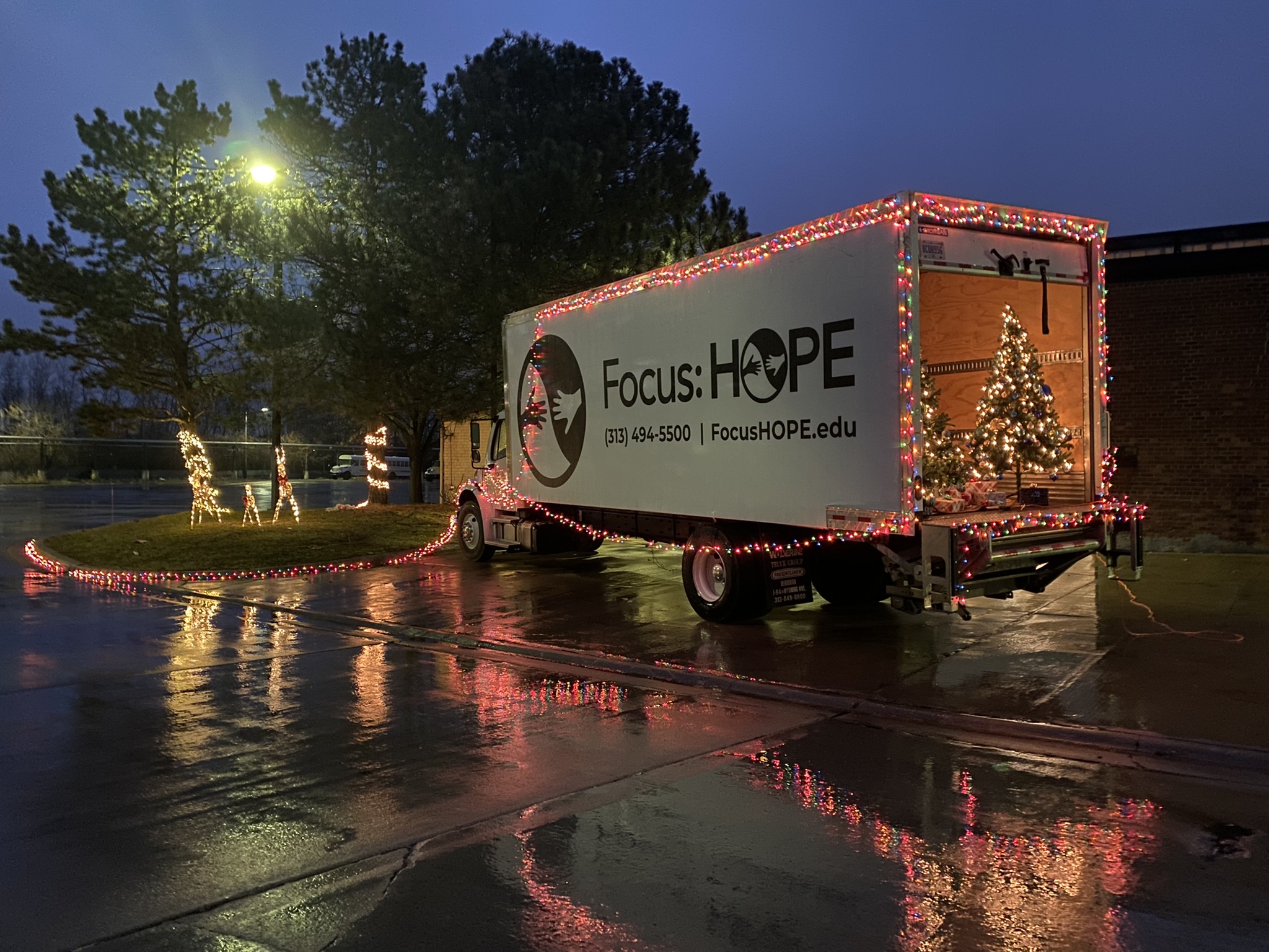Senior Holiday Delivery 2022 | Focus: HOPE